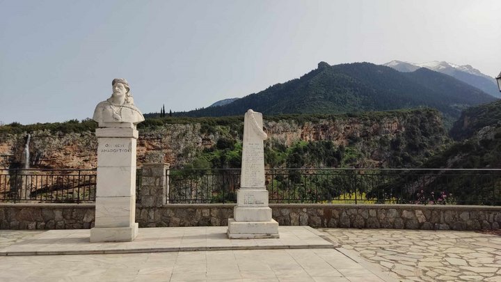 Τέσσερα χωριά του Παρνασσού για ανοιξιάτικο weekend -Τρεχούμενα νερά, παραδοσιακό φαγητό και ...